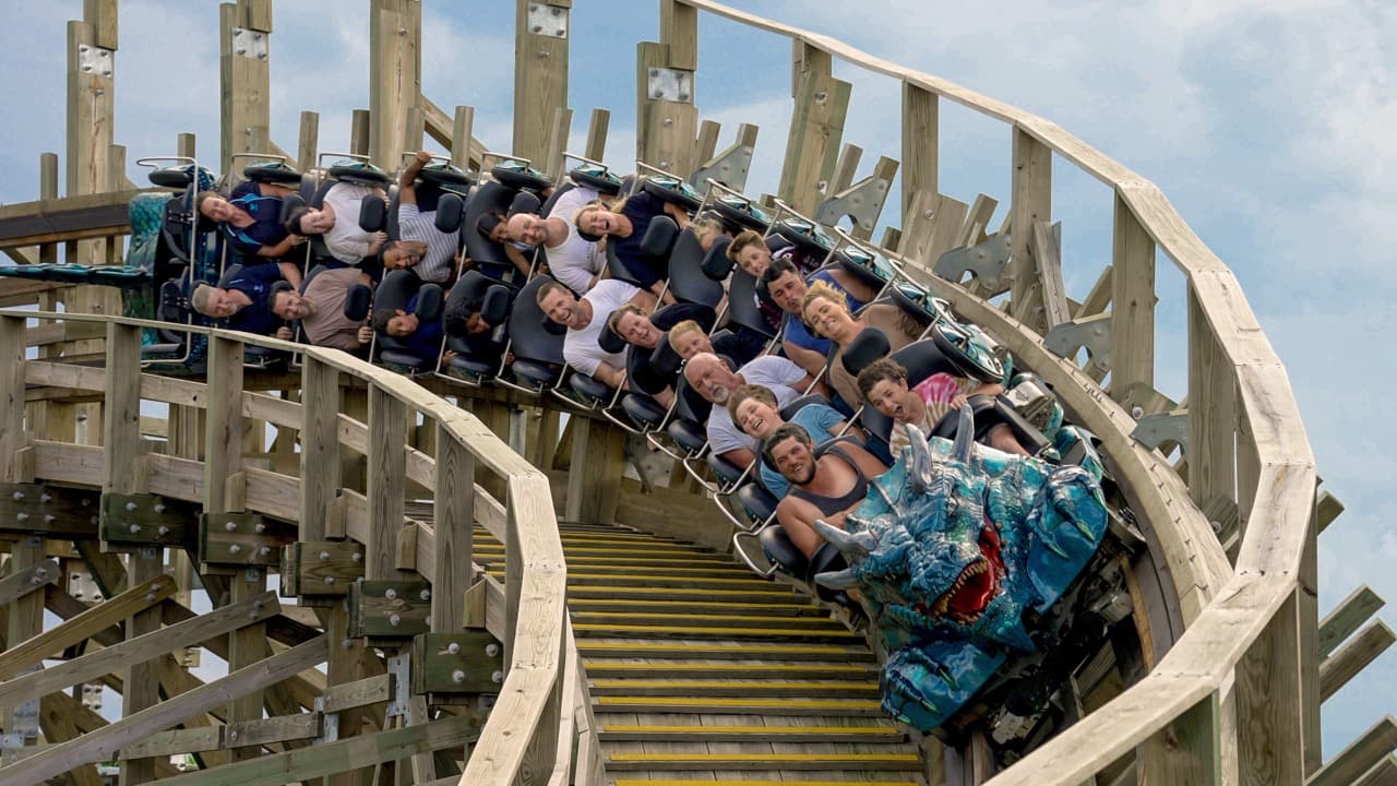 Leviathan - MV Rides - Innovative Thrill Rides and Wood Coaster ...